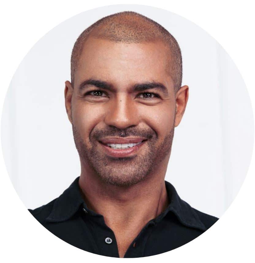 ZERAMEX XT Implant Placement by Dr. Marcel Wainwright 2020 - Emerginnova